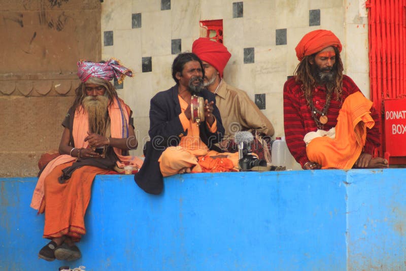 Hindu Musicians in Varanasi Editorial Image - Image of sitar, asian ...