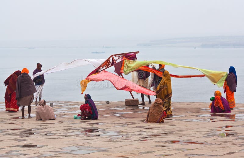 Hindu Pilgrims Dry Their Saris in Varanasi Editorial Photo - Image of ...