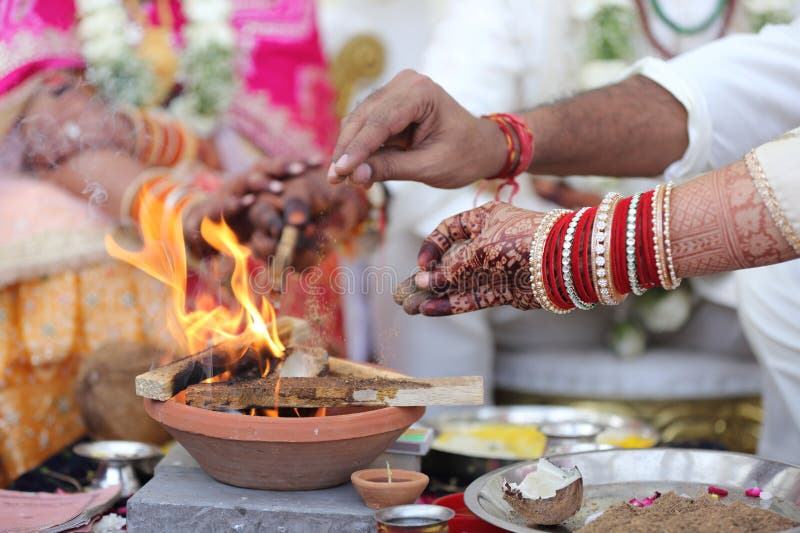A Hindu Ritual with Offerings Being Made into a Sacred Fire. Editorial ...
