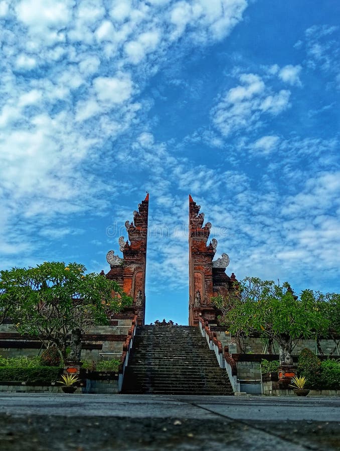 Hindu Temple Building with a Natural Ancient Design Stock Illustration ...