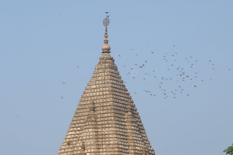 Hindu Temple at Varanasi India Stock Photo - Image of pray, monk: 274052334