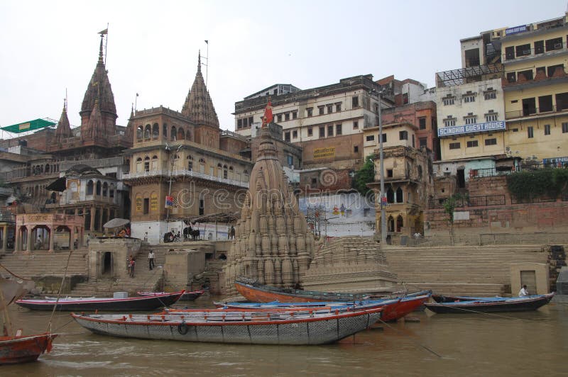 Hindu Temple at Varanasi India Editorial Stock Photo - Image of indian ...