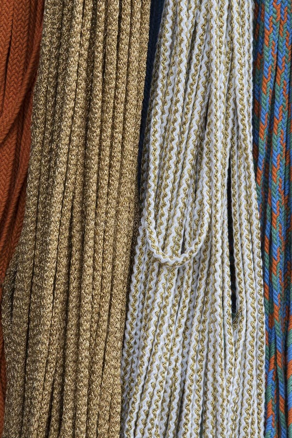 Spulen Des Seils Auf Der Schiene Eines Riverboat Stockfoto - Bild von ...