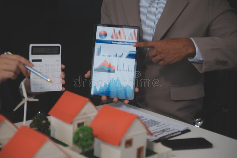 Hipster Business Man and Office Building Owner and Energy Engineer Plan ...