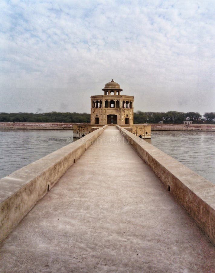 HIRAN MINAR stock image. Image of historical, minar - 107543951