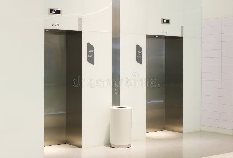 Hiss fotografering för bildbyråer. Bild av transport - 34155691