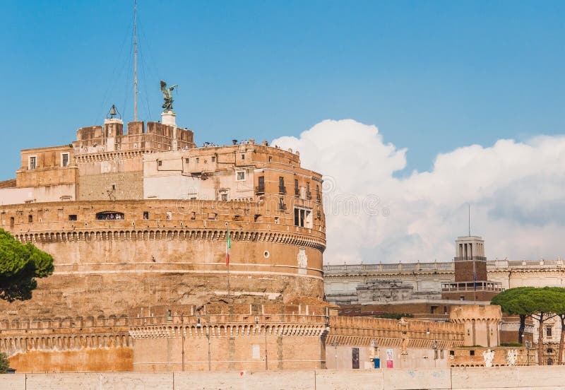 Historic Building in Rome Italy Editorial Stock Photo - Image of ...