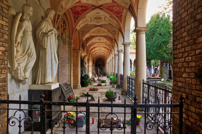 Arcade at the Vysehrad Cemetery Stock Image - Image of place, republic ...
