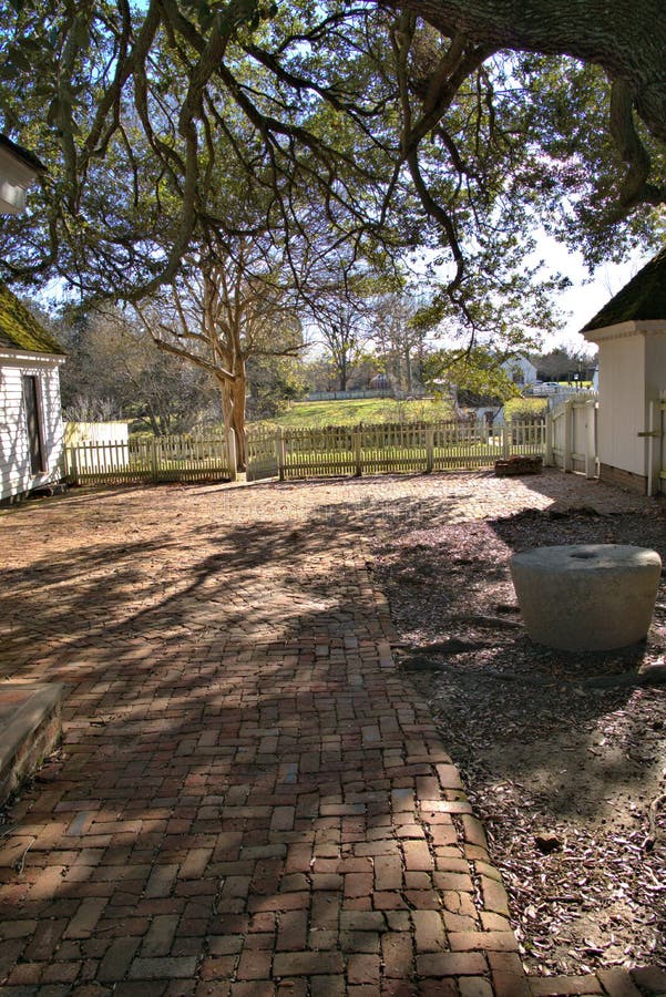 Historic Colonial Homes in Virginia Stock Image - Image of landmark ...