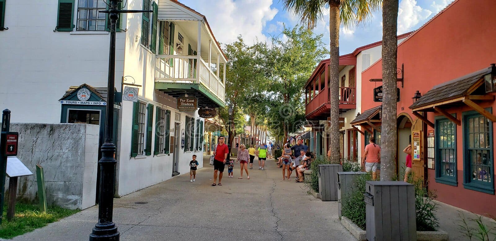 Historic Downtown St. Charles MO Main Street Editorial Stock Image ...