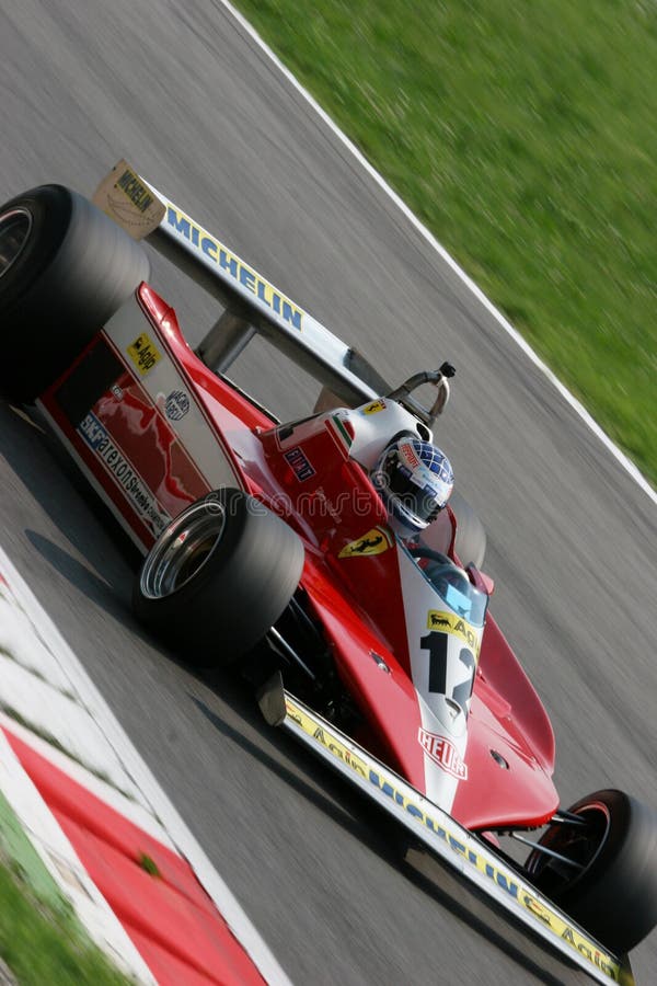 Historic formula one race editorial photo. Image of motor - 14821321