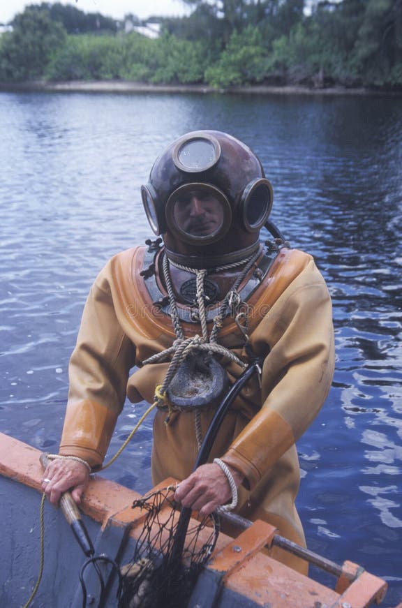 Historic Greek Sponge Diver Editorial Photo - Image of states, diver ...