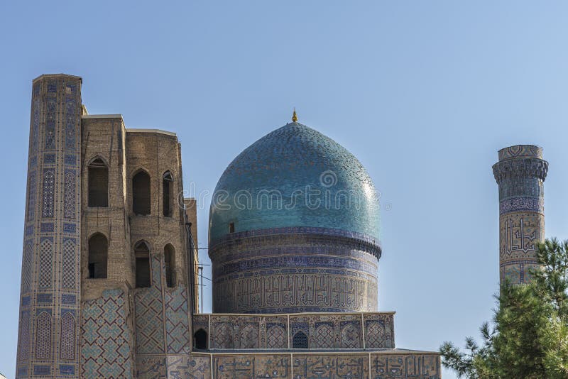 Uzbekistan - Samarkand - Bibi-Khanym Mosque Stock Image - Image of ...