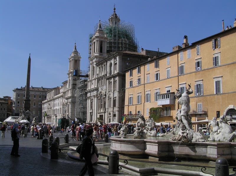 The piazza, Rome, Italy editorial photo. Image of column - 98759791