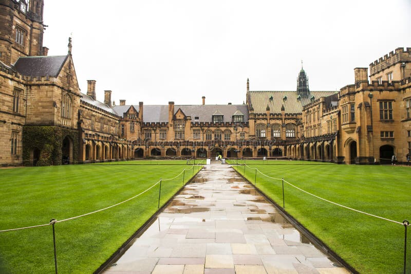 Sydney University Quadrangle Stock Image - Image of full, history: 6810273