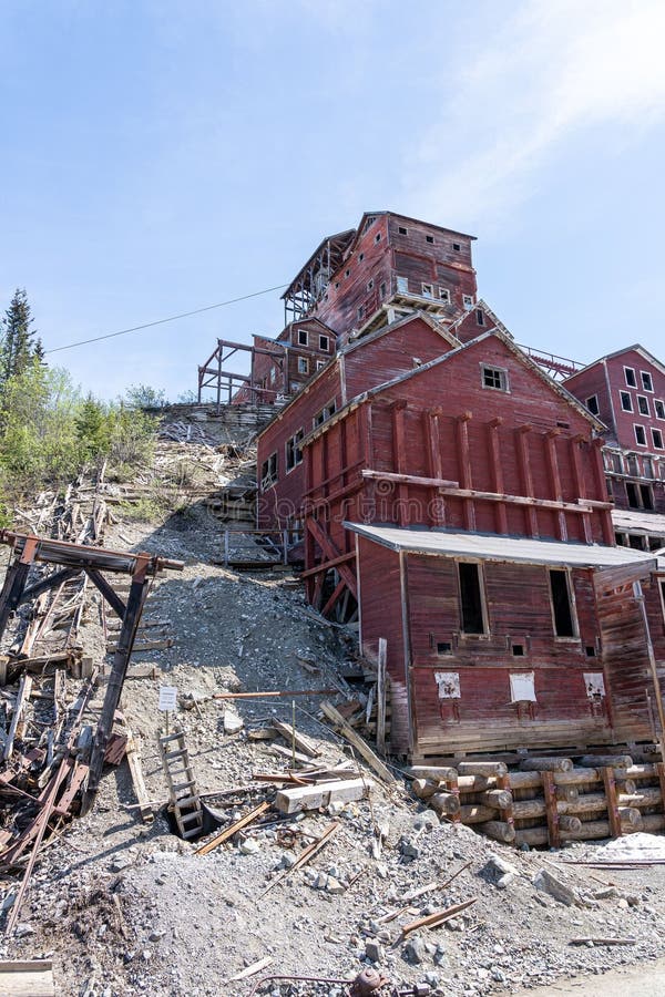 Historic Red Mine Building in Kennicott, Alaska Editorial Stock Photo ...