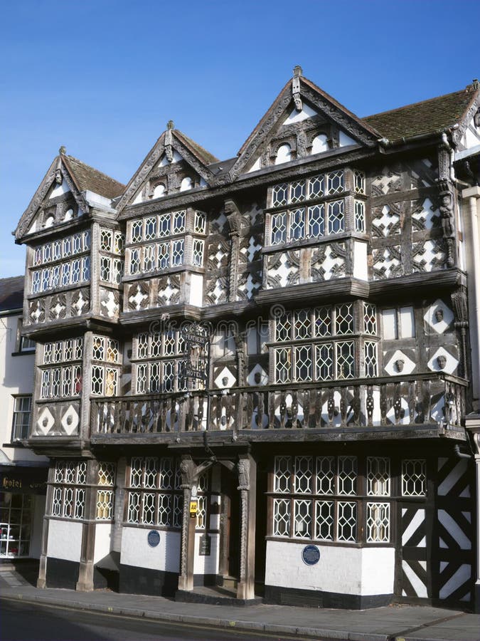 Historic Tudor Hotel, England Editorial Photo - Image of destination ...