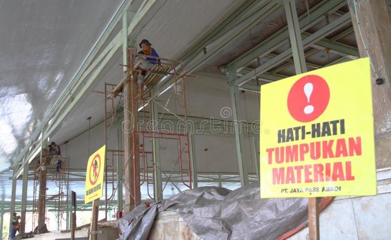 Historical Building Conservation Editorial Photo - Image of palace ...