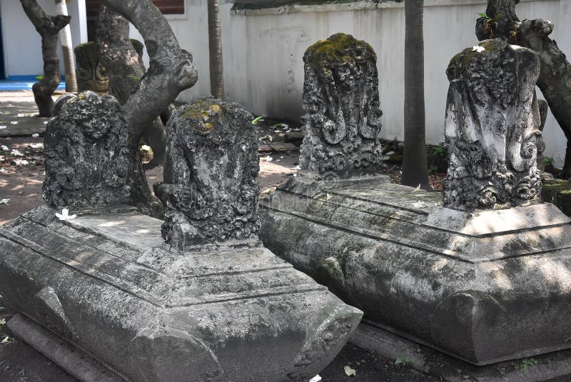 Javanese Islamic Ancient Tomb in Maulana Malik Ibrahim Tomb Complex ...