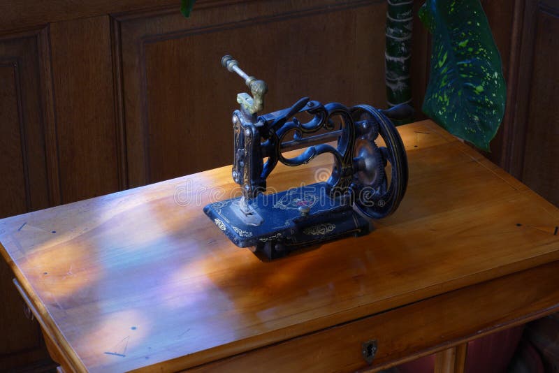 Historical Hand Swing Machine Stock Image - Image of mechanical, skill ...