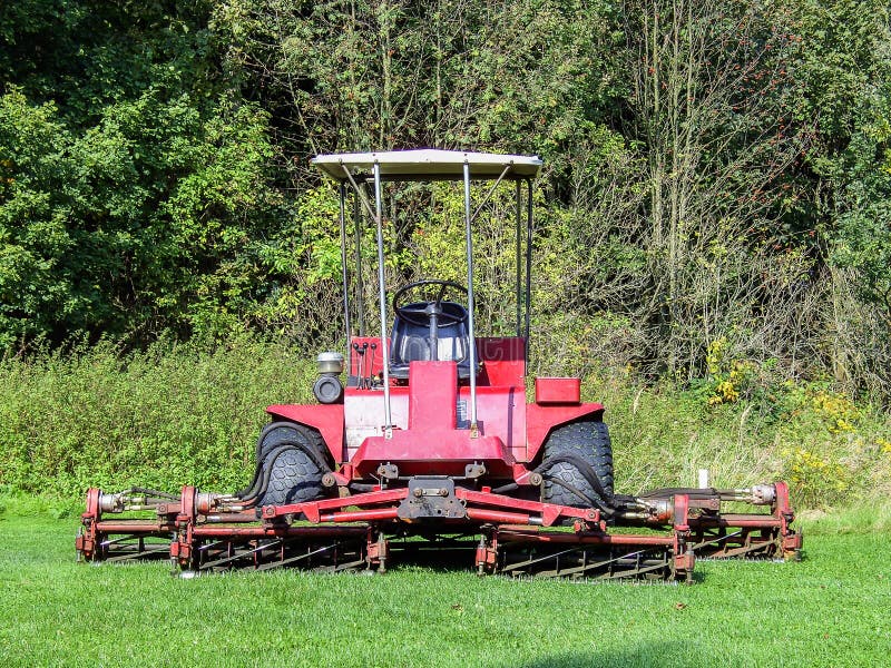 1,568 Old Lawn Mower Stock Photos - Free & Royalty-Free Stock Photos ...