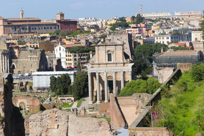 Rome Italy editorial stock photo. Image of fountain - 118060068