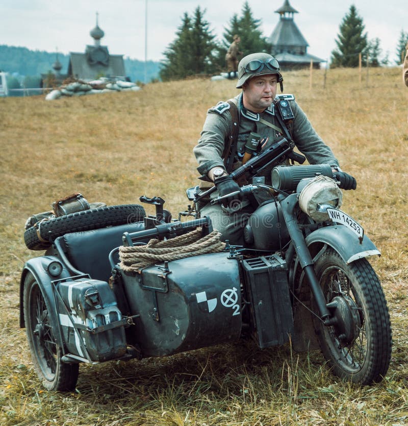 Historical Reconstruction Second World War. German Soldiers and ...