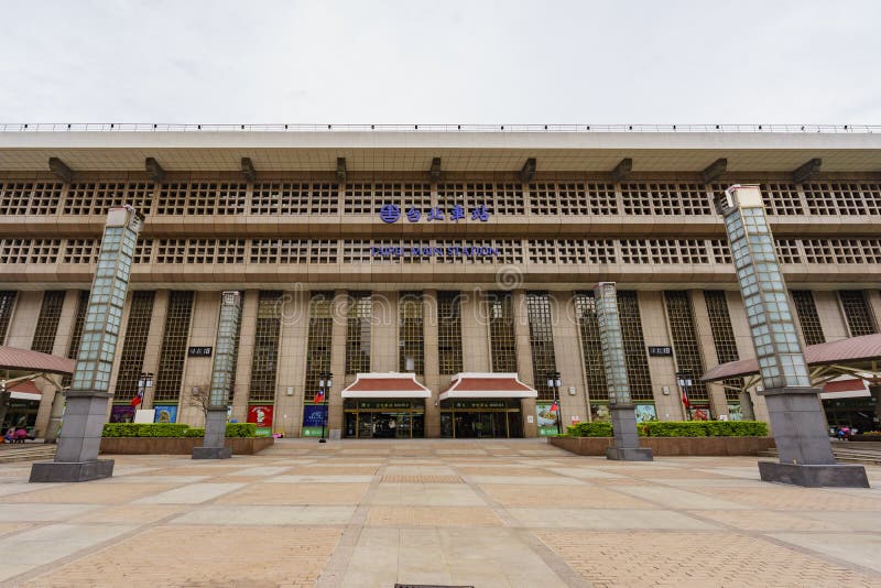 The Historical Taipei Main Station Editorial Photo - Image of travel ...