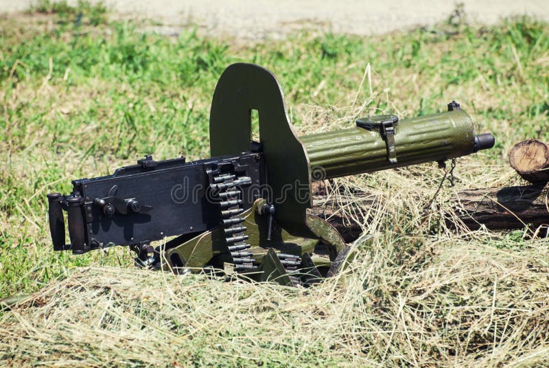 Historisch Geladen Machinegeweer Stock Foto - Image of gevaar ...