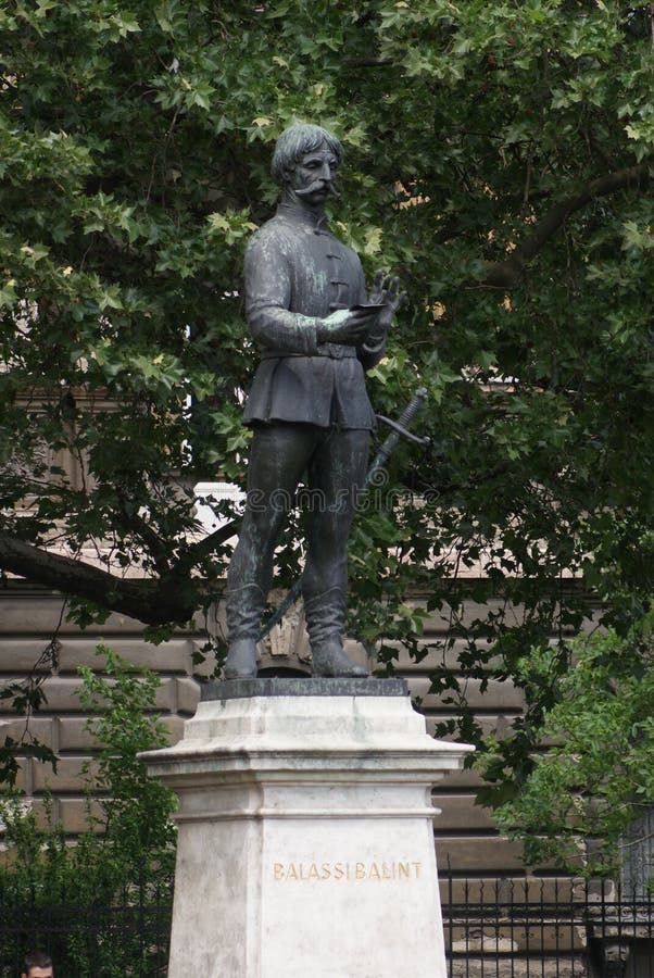 Historiska Budapest - Balassi Balint Arkivfoto - Bild av författare ...