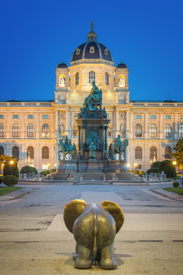 Museum Of Art History In Vienna - Austria Editorial Stock Photo - Image ...