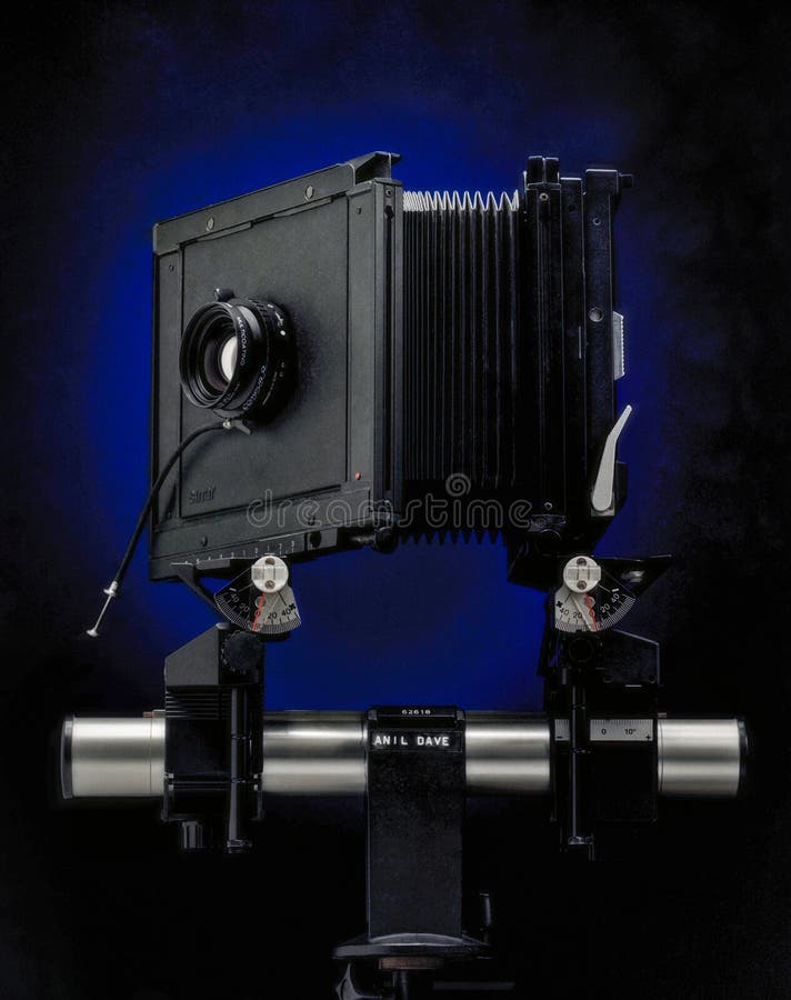 Vintage Sinar F 4x5 is Filed Camera Studio Shot Editorial Photography ...