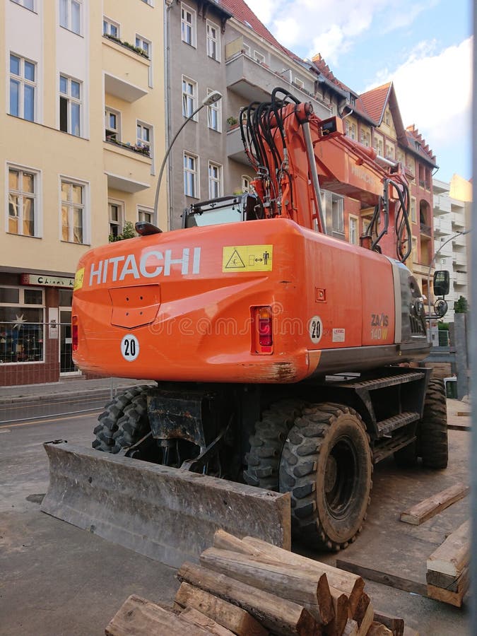 Hitachi excavator editorial stock photo. Image of machine - 152136058