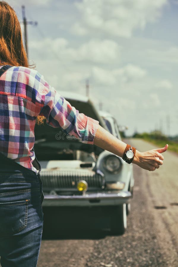 Hitchhike immagine stock. Immagine di solitario, arresto - 71708615