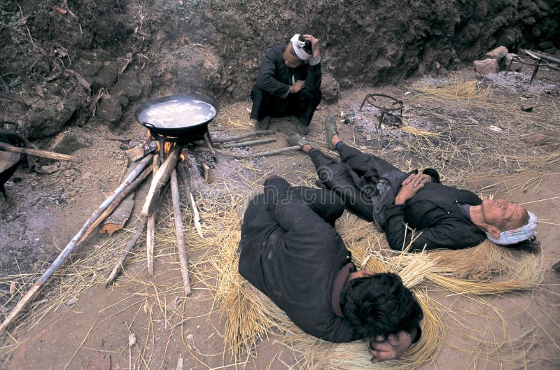 Hmong in southwest China editorial image. Image of minority - 29415375