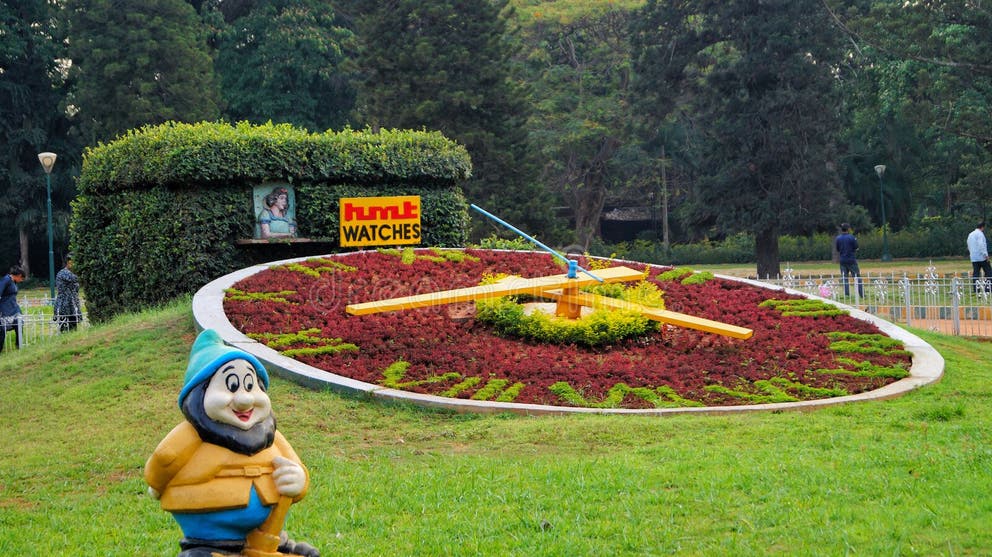 Hmt garden clock editorial stock image. Image of clock - 182227084