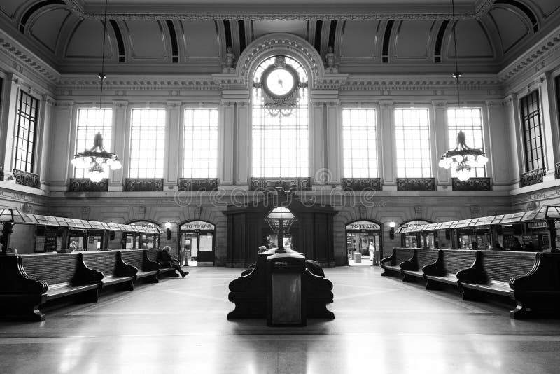 Hoboken Terminal Waiting Room Editorial Image - Image of railroad ...