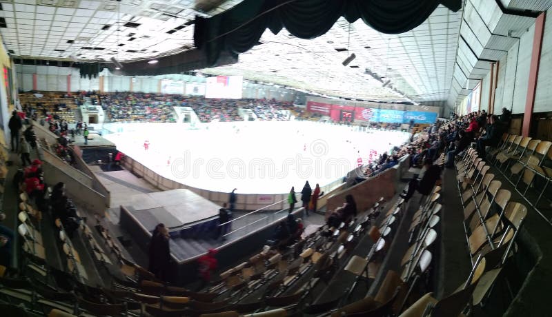 Hockey-Arena Omsk redaktionelles bild. Bild von eislauf - 26436070