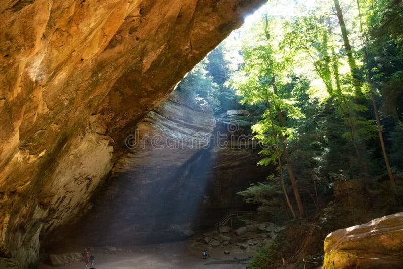 Hocking Hills Ash Falls Cave Stock Image - Image of green, wilderness ...