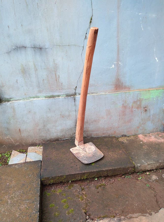 Photo a Hoe Which is a Traditional Farming Tool Stock Image - Image of ...