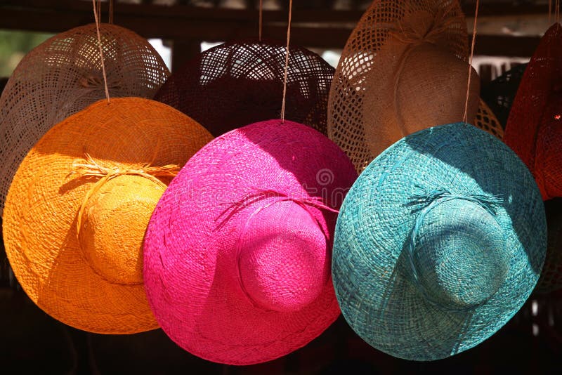 Hoeden te koop stock afbeelding. Image of afzet, hoeden - 17620367