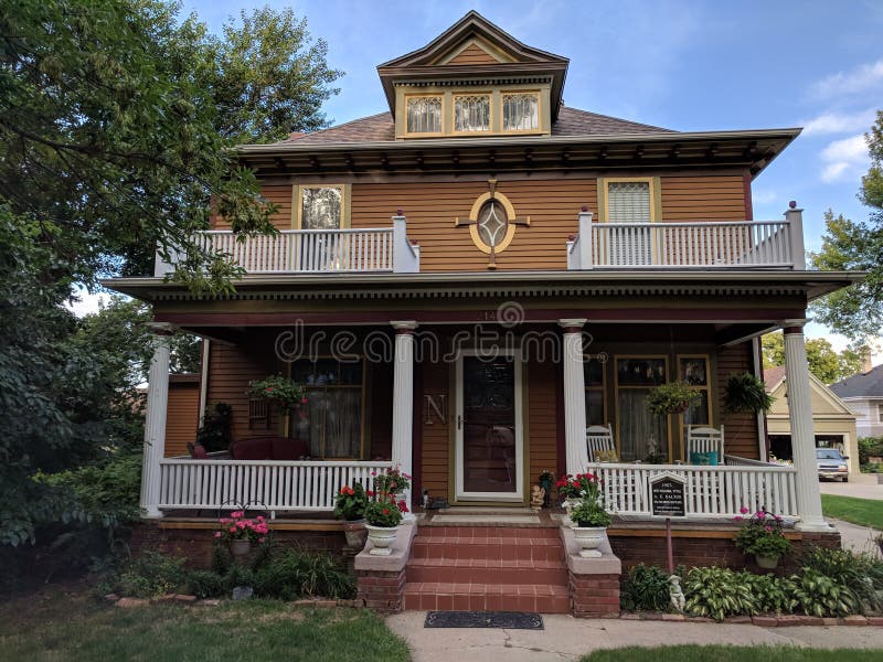 Hogar Neocolonial Del Estilo Construido En 1903 Foto de archivo ...