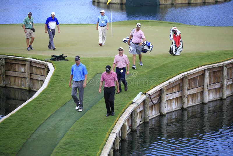 Hole 17 at the Players Championship 2012 Editorial Photography - Image ...