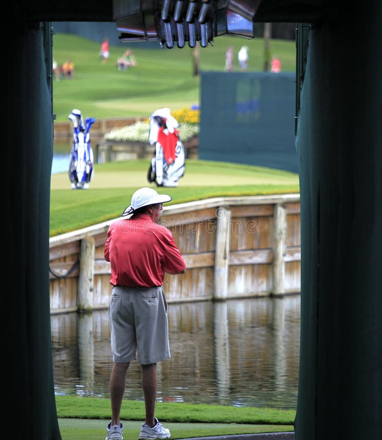Hole 17 at the Players Championship 2012 Editorial Photo - Image of ...