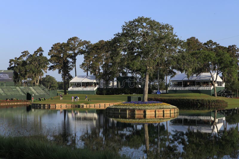 Hole 17 At The Players Championship 2012 Editorial Image - Image of ...