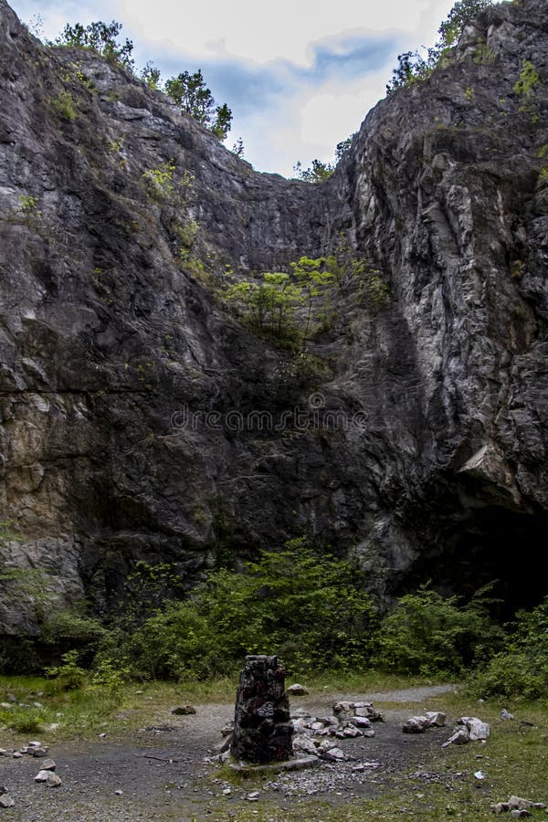 The Hole of the Moon in Torano Stock Photo - Image of plant, rock ...