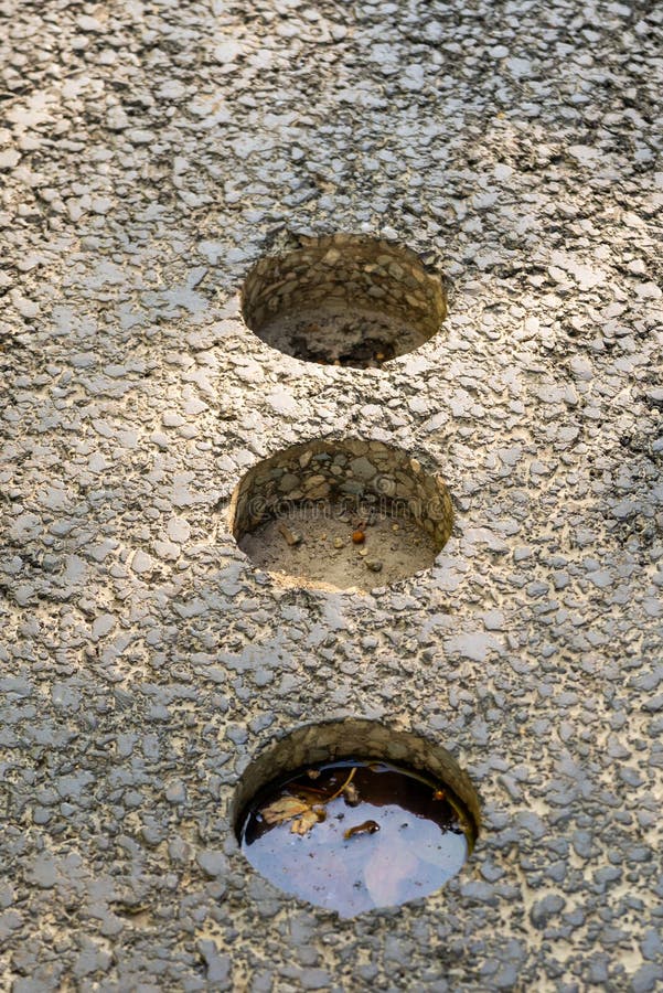 Holes in Asphalt Pavement, Drilled Cylindrical Specimen for Laboratory ...