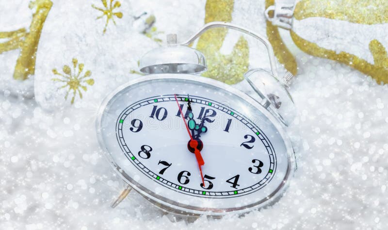 Holiday christmas clock stock image. Image of final - 106731485