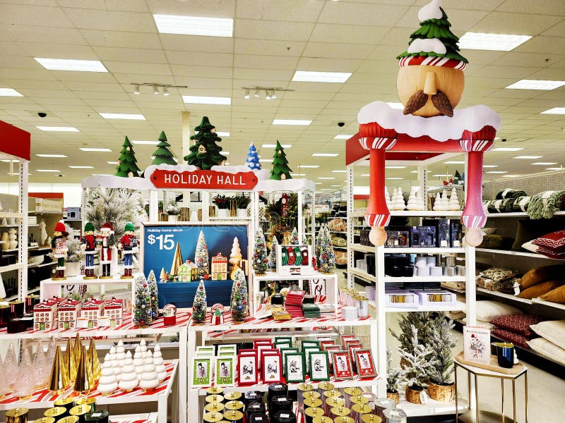 Super Target Store Inside editorial photo. Image of object - 347562786