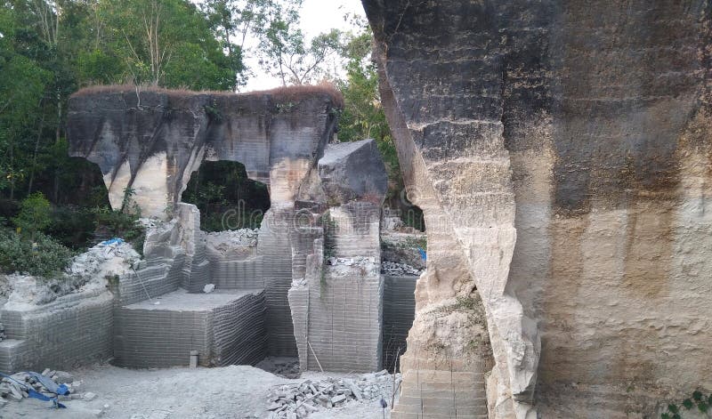 Hollow stone wall stock image. Image of rock, fortification - 190564149